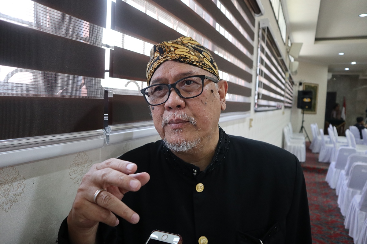 Aktor dan Pendiri Teater Koma, Nano Riantiarno, Berpulang - Kompas.id