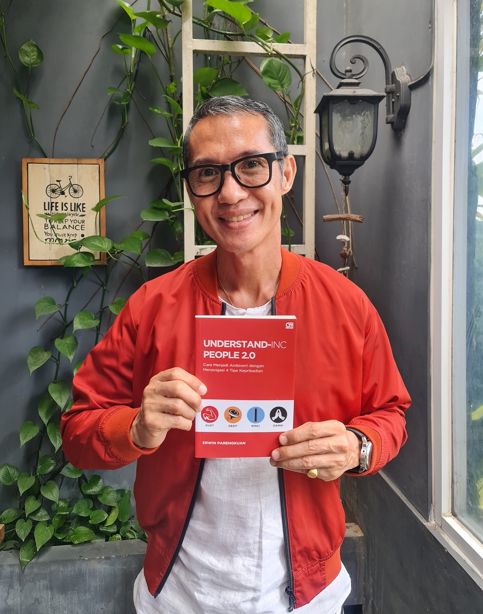 Erwin Parengkuan, Menjadi ”Ambivert” - Kompas.id