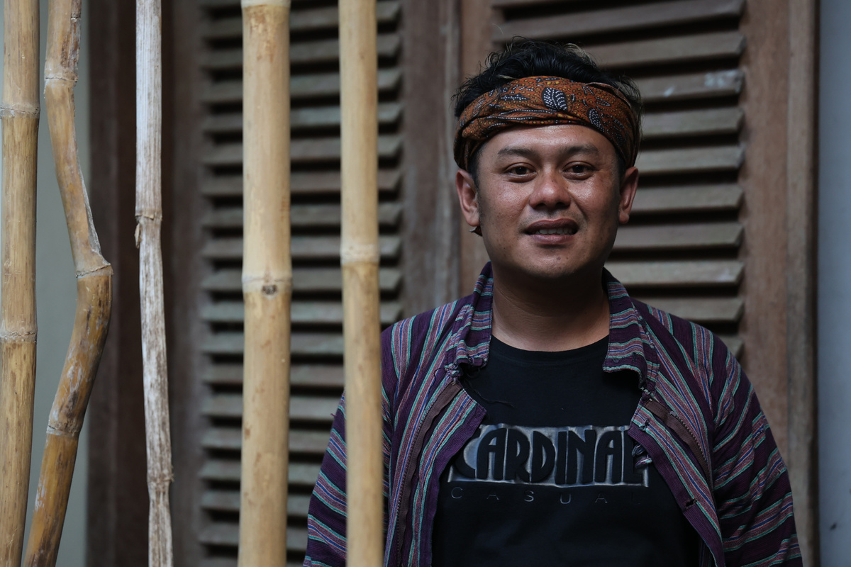 Singgih Arif Kusnadi, Merawat Kesenian Rakyat di Lereng Merbabu - Kompas.id