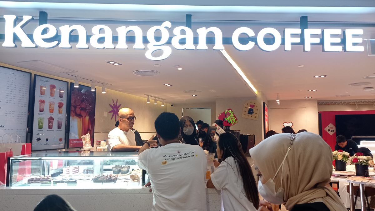 Kopi Kenangan Kepakkan Sayap ke Negeri Jiran - Kompas.id