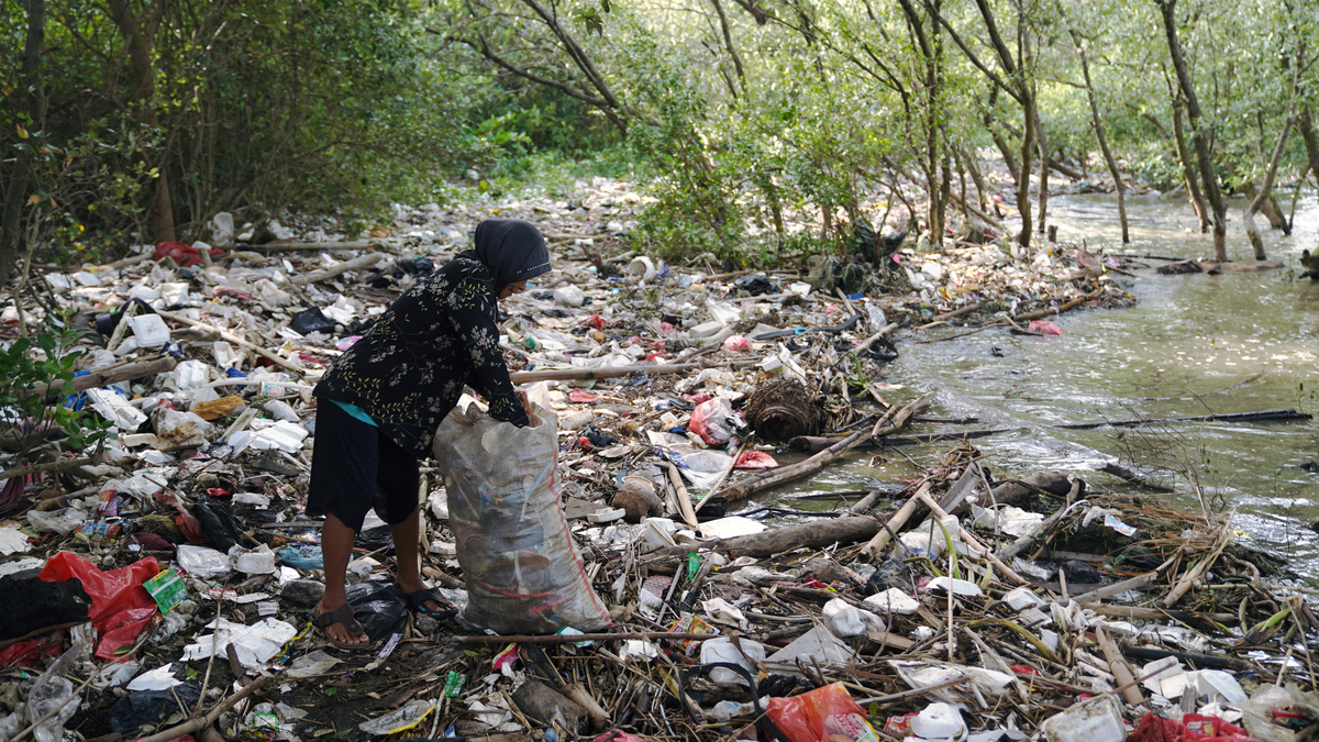 0nly Garbage Remains in Our Seas - Kompas.id