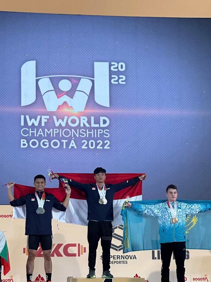 Rahmat Erwin Abdullah Raih Medali Emas dan Pecahkan Rekor Dunia - Kompas.id