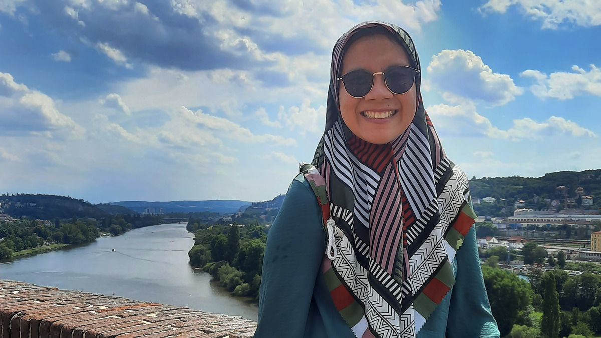 Nahla Jovial Nisa Menyebar Terang di Puskesmas Terpencil - Kompas.id