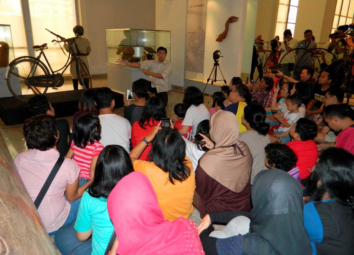 Kilas Kenangan Nano Riantiarno - Kompas.id