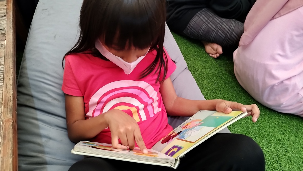 Ironi Warga Buta Aksara di ”Kota Sastra” - Kompas.id