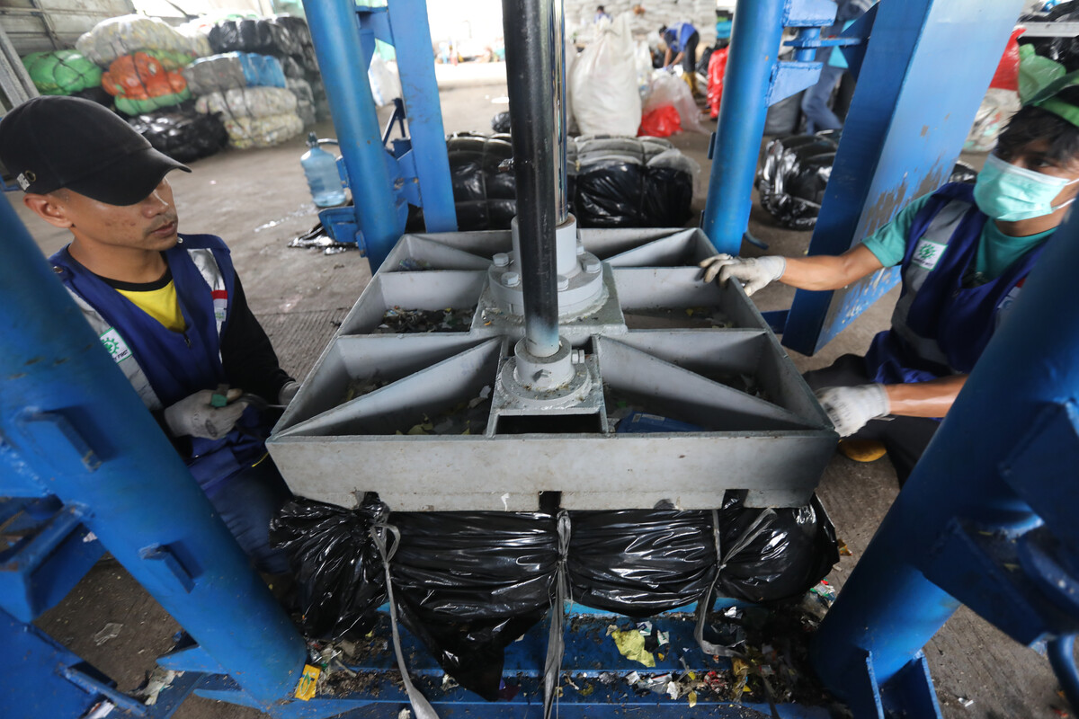 Teknologi dan Peralatan Baru Tingkatkan Pengelolaan Sampah - Kompas.id