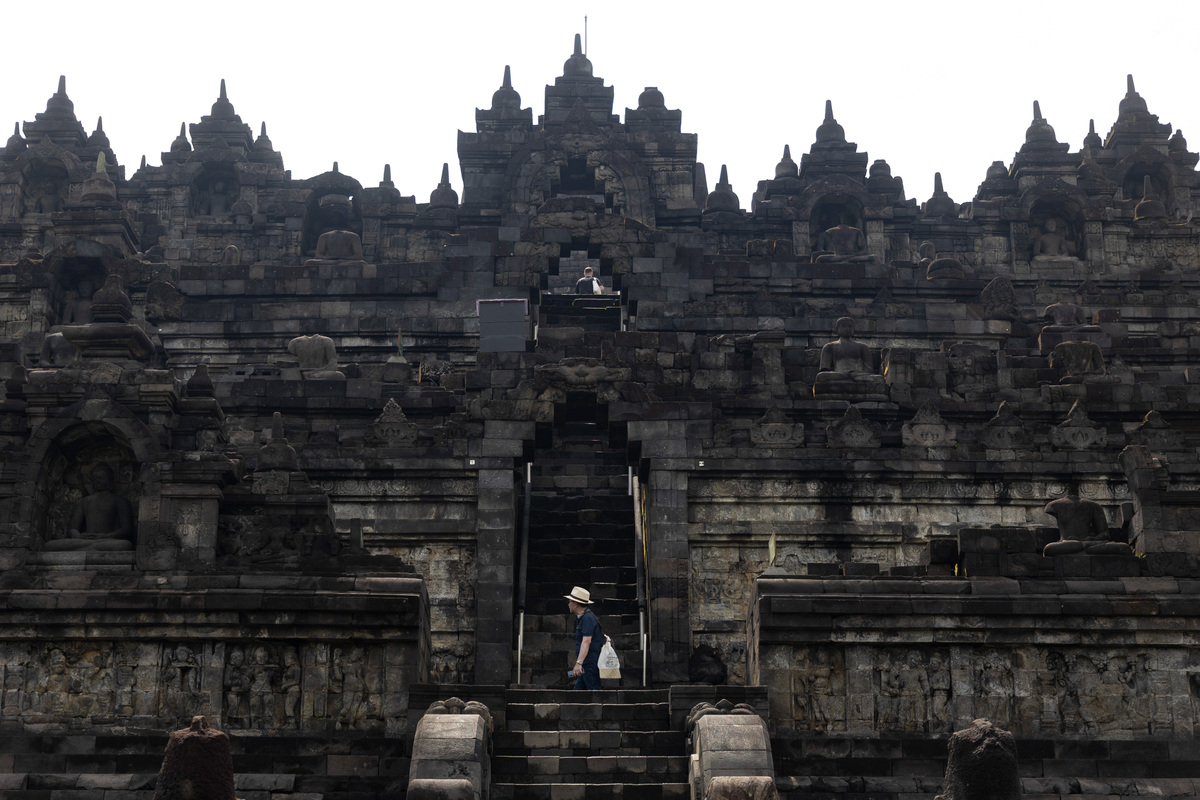 Will be Visited by the Japanese Emperor, Borobudur Temple Operational ...
