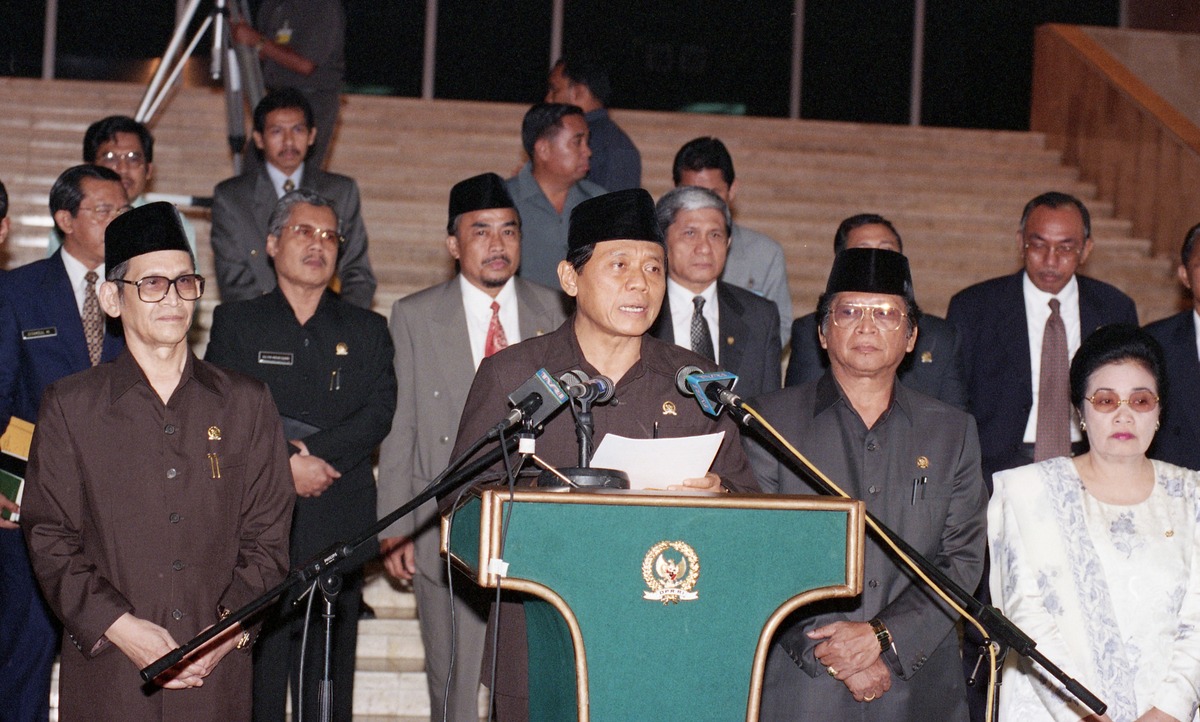 Pemilu 1999, Pemilu Pertama Pasca-Orde Baru - Kompas.id