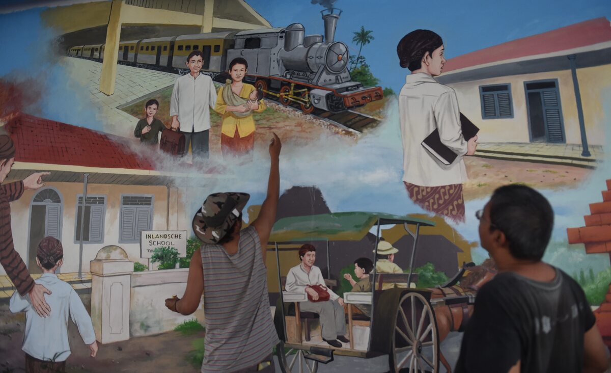 Mural of Soekarno's Life Journey in Surabaya - Kompas.id