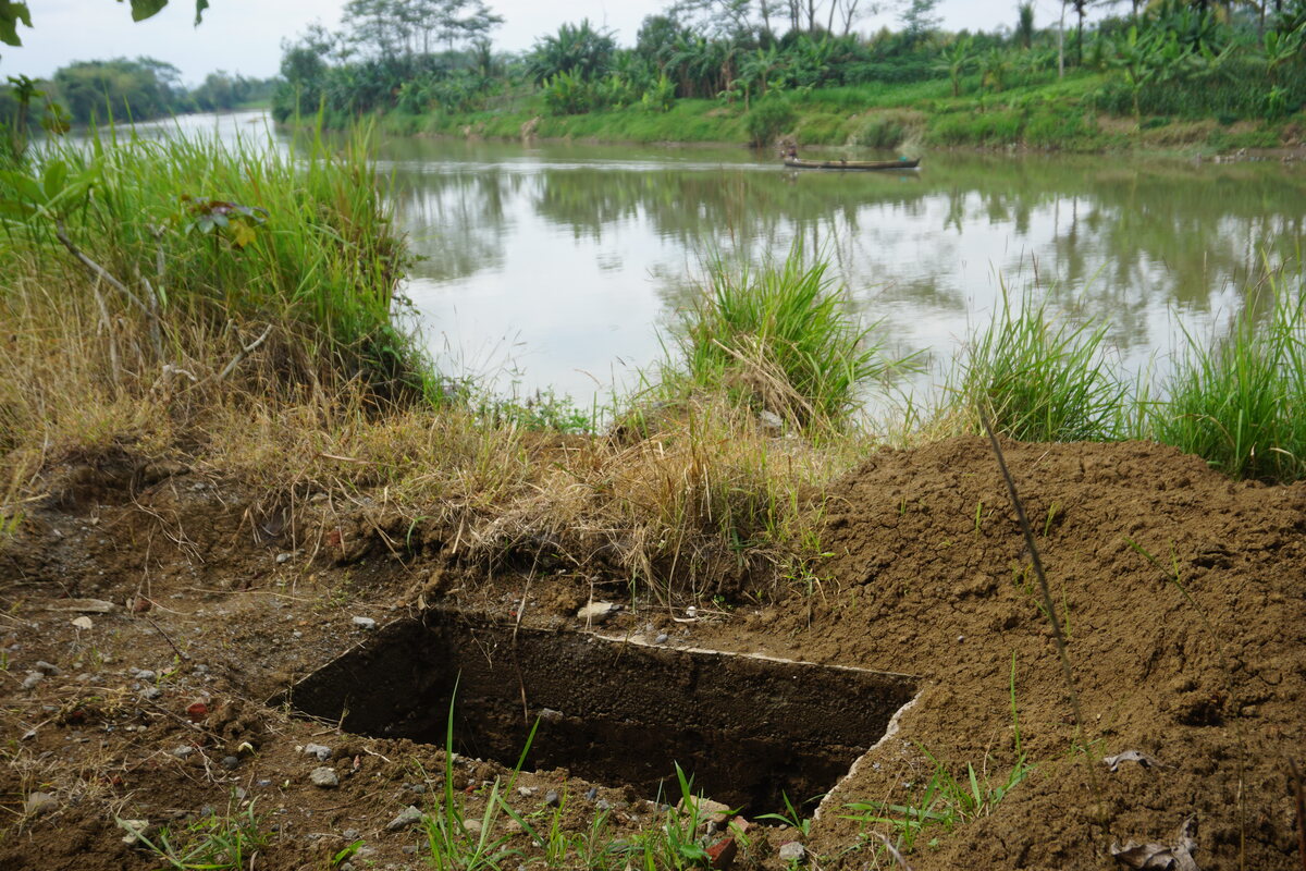 Cemetery Land and Agriculture Eroded by Erosion of the Klawing River in ...