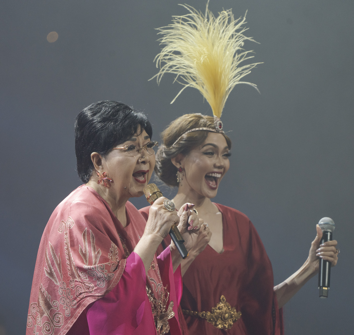 Rina Nose, Bayangan Para Diva - Kompas.id