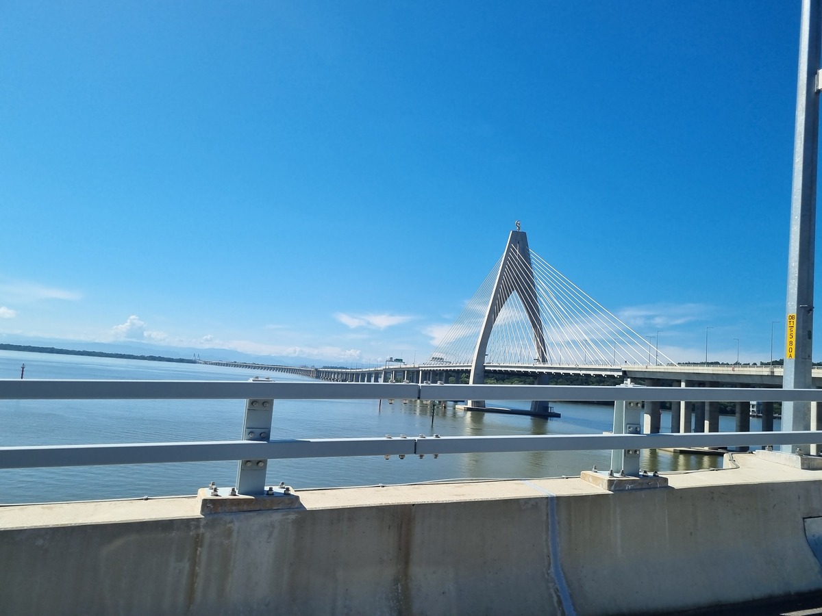 Visit Brunei, Follow the Longest Bridge in Southeast Asia - Kompas.id