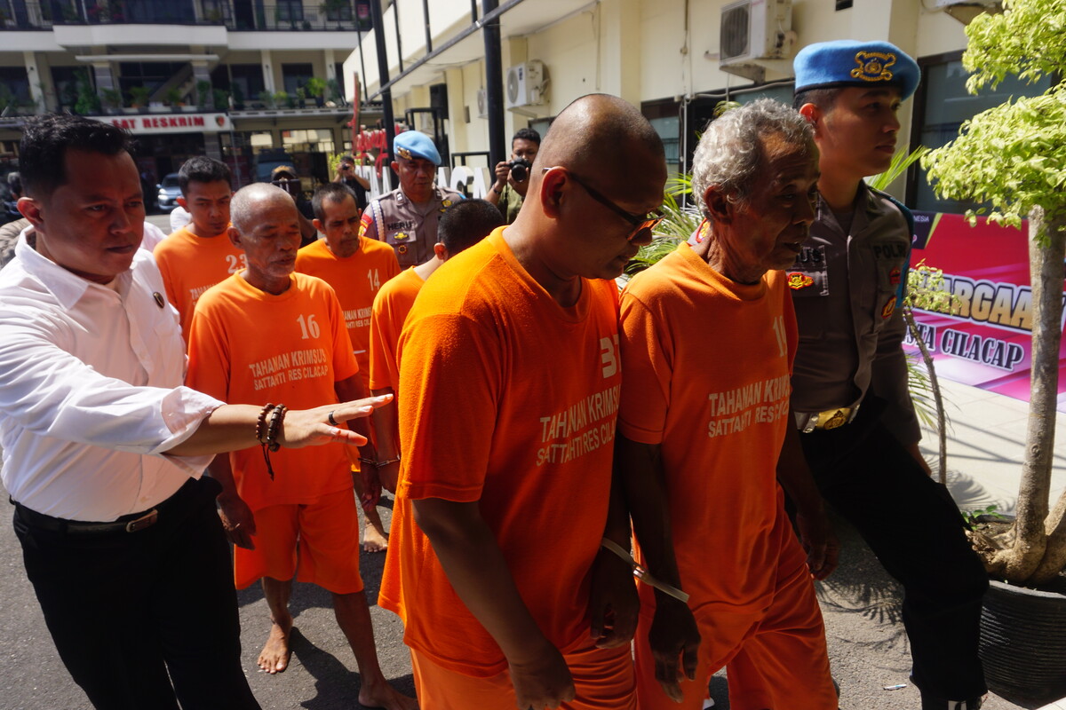 Dua Guru Jadi Tersangka Pencabulan di Cilacap - Kompas.id